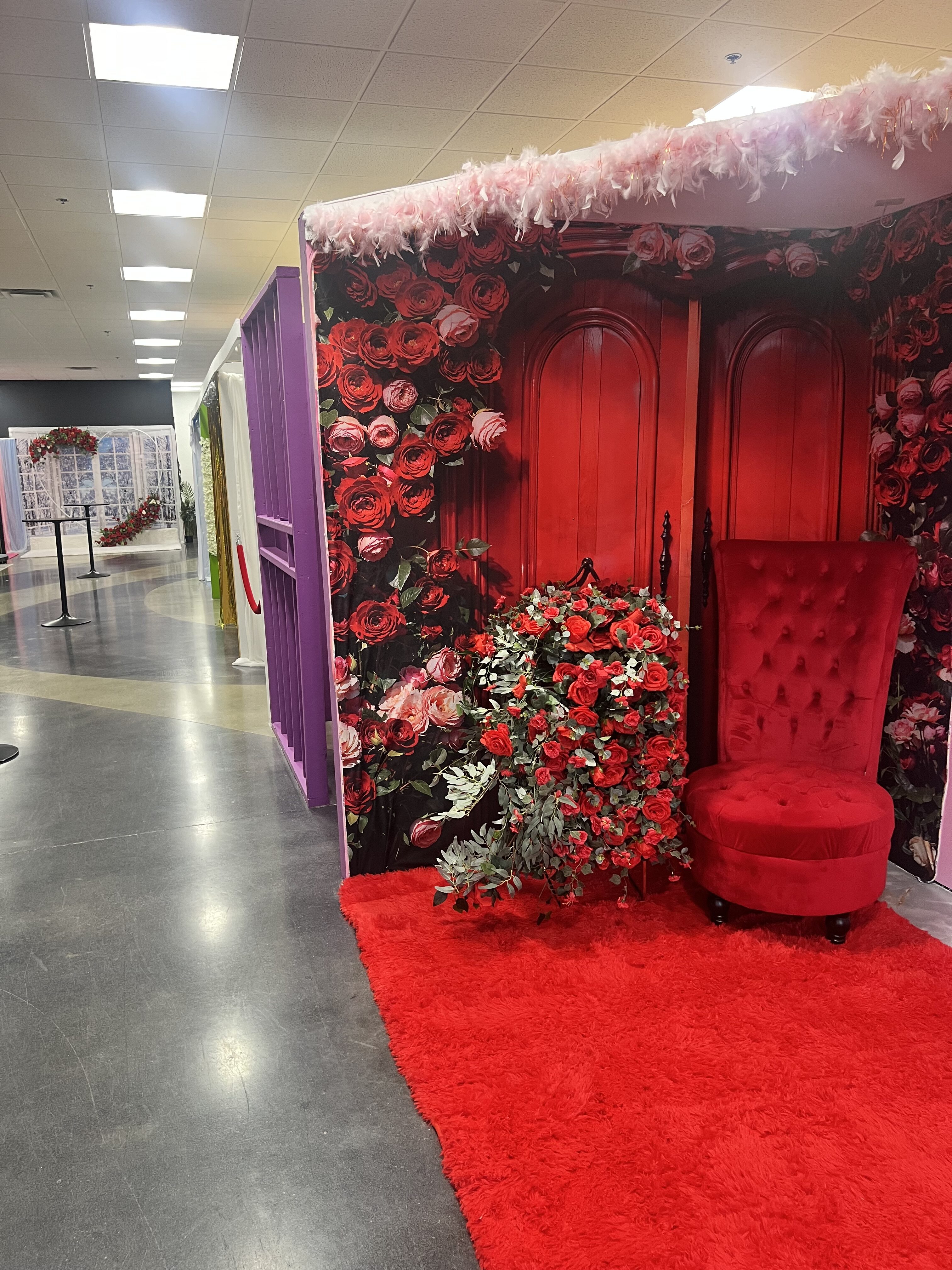 M Lounge Selfie & Photography Studio in Bowie, Maryland